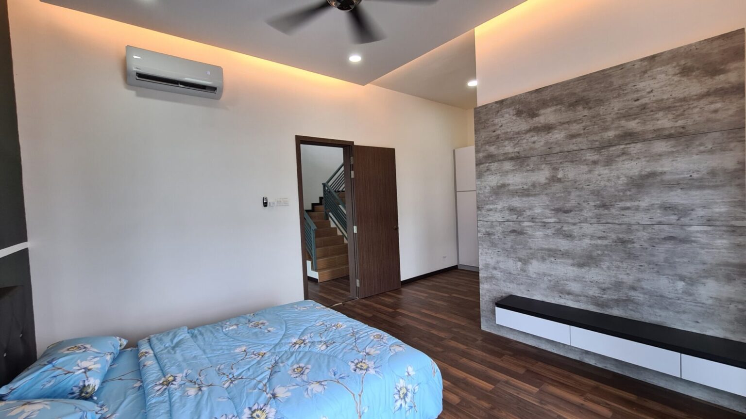 Taman Bukit Skudai 3-Storey 7room Cluster House @Skudai – propertyVhub.com